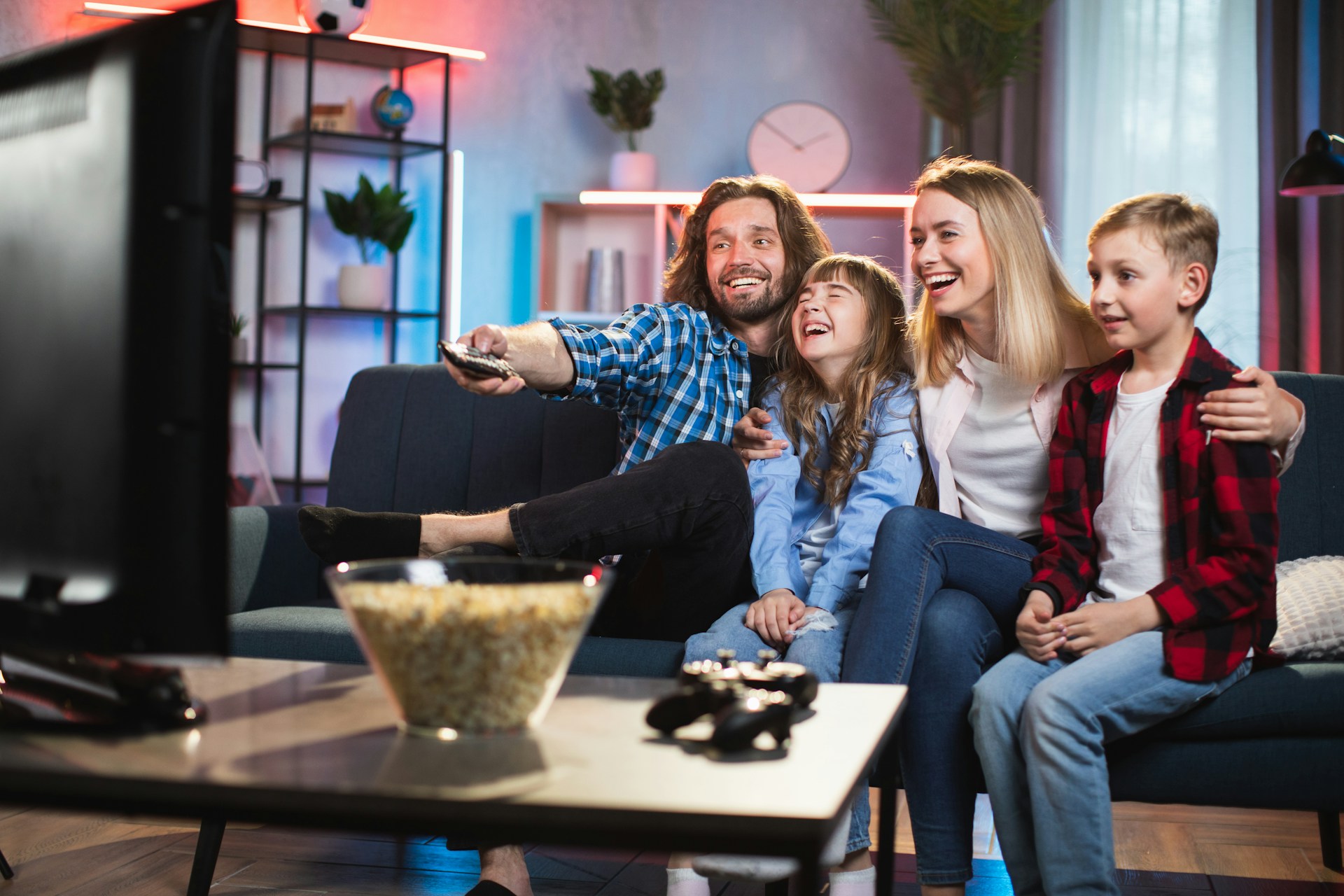 Enhance Your Holiday with Edge TV IPTV Setup